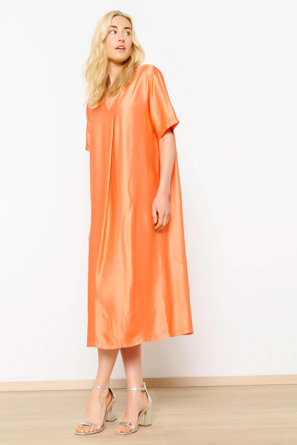 LOLALIZA satijnen jurk oranje | wehkamp