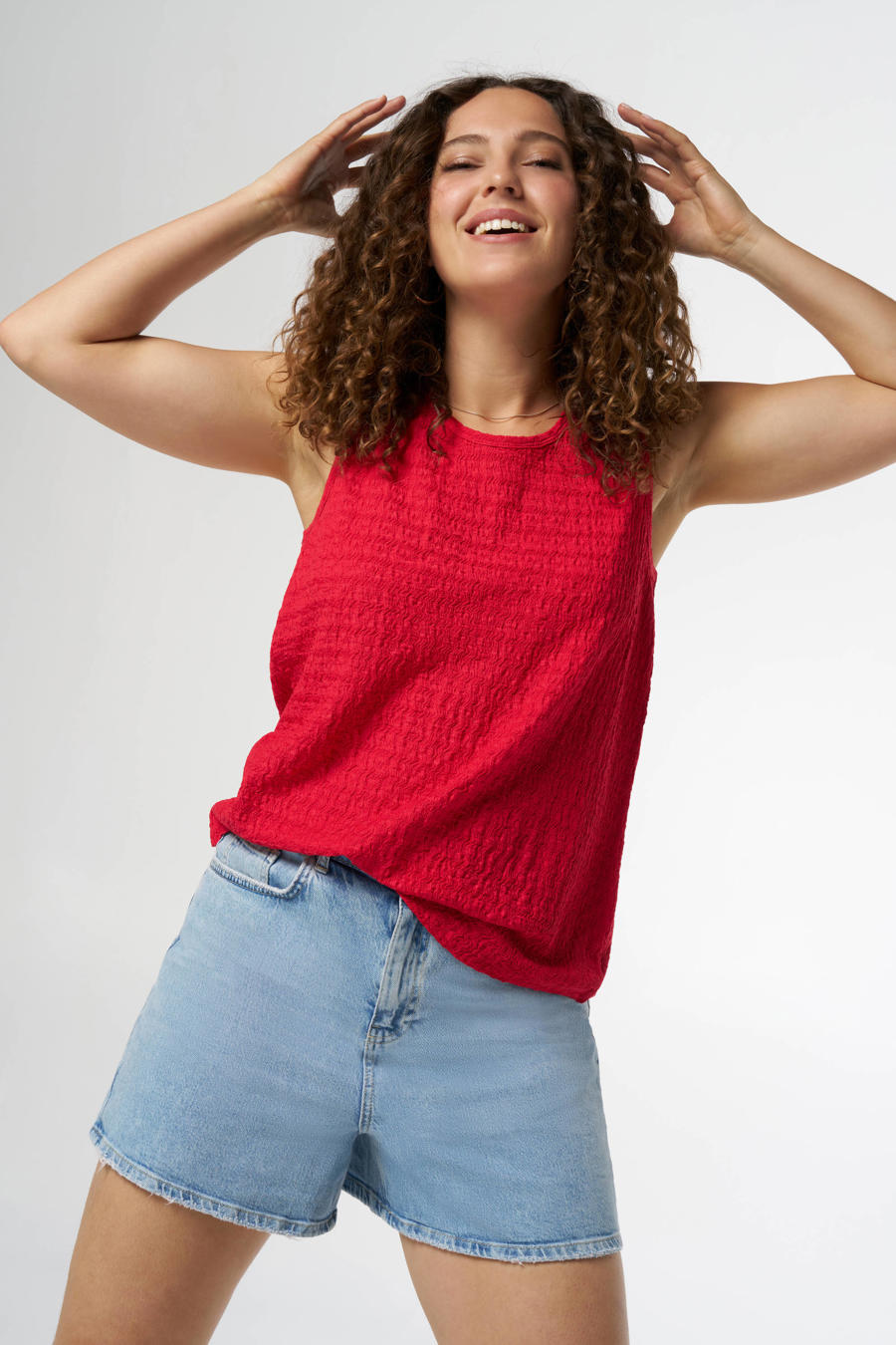 Rode t-shirts & tops voor dames online kopen? | Wehkamp