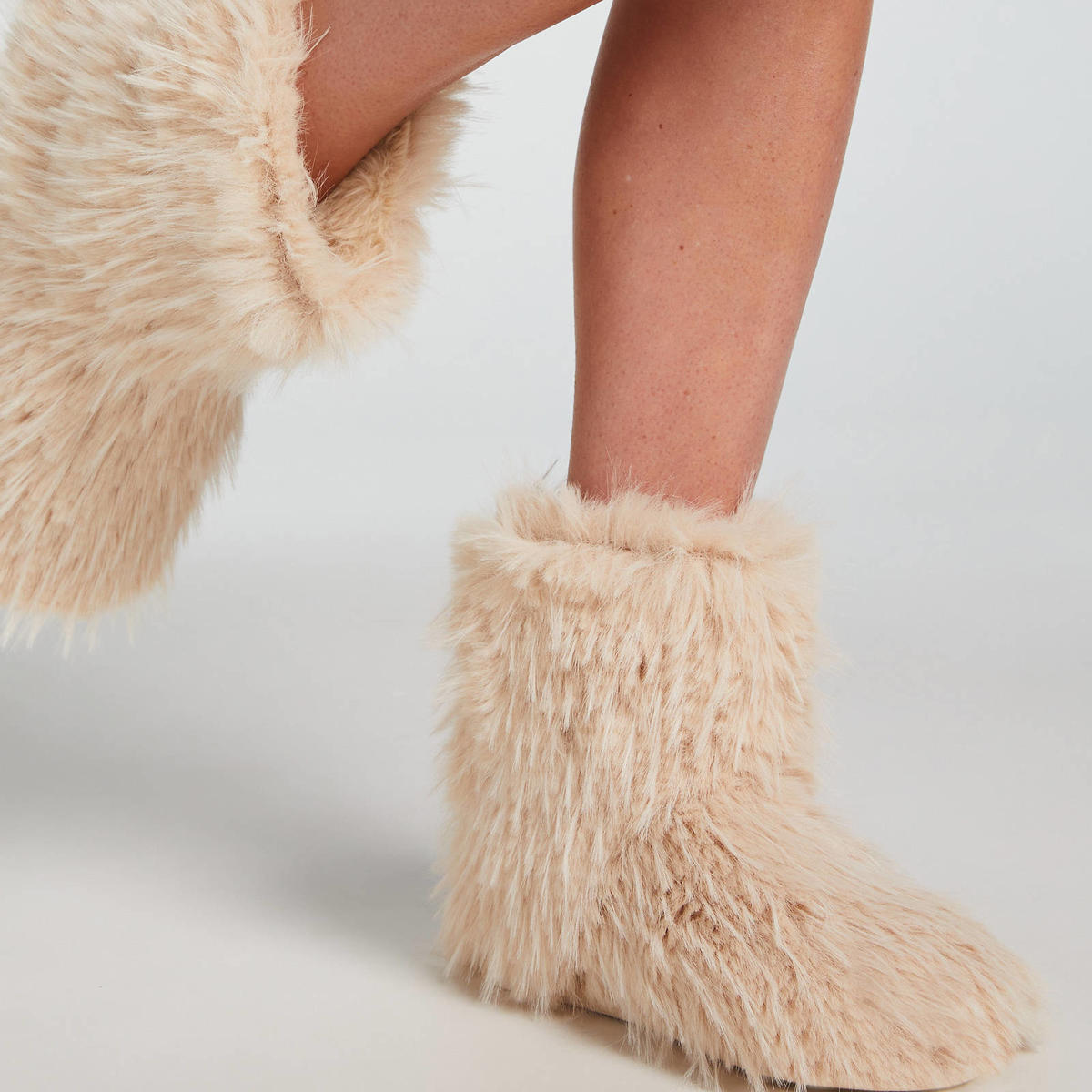 Hunkemöller pantoffels Elin van imitatiebont wit | wehkamp