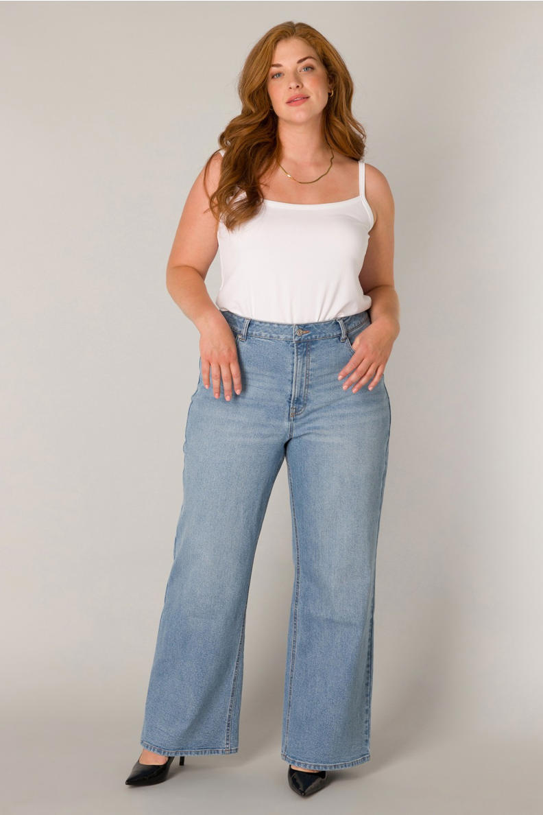 Base Level Curvy high waist wide leg jeans light blue denim | wehkamp