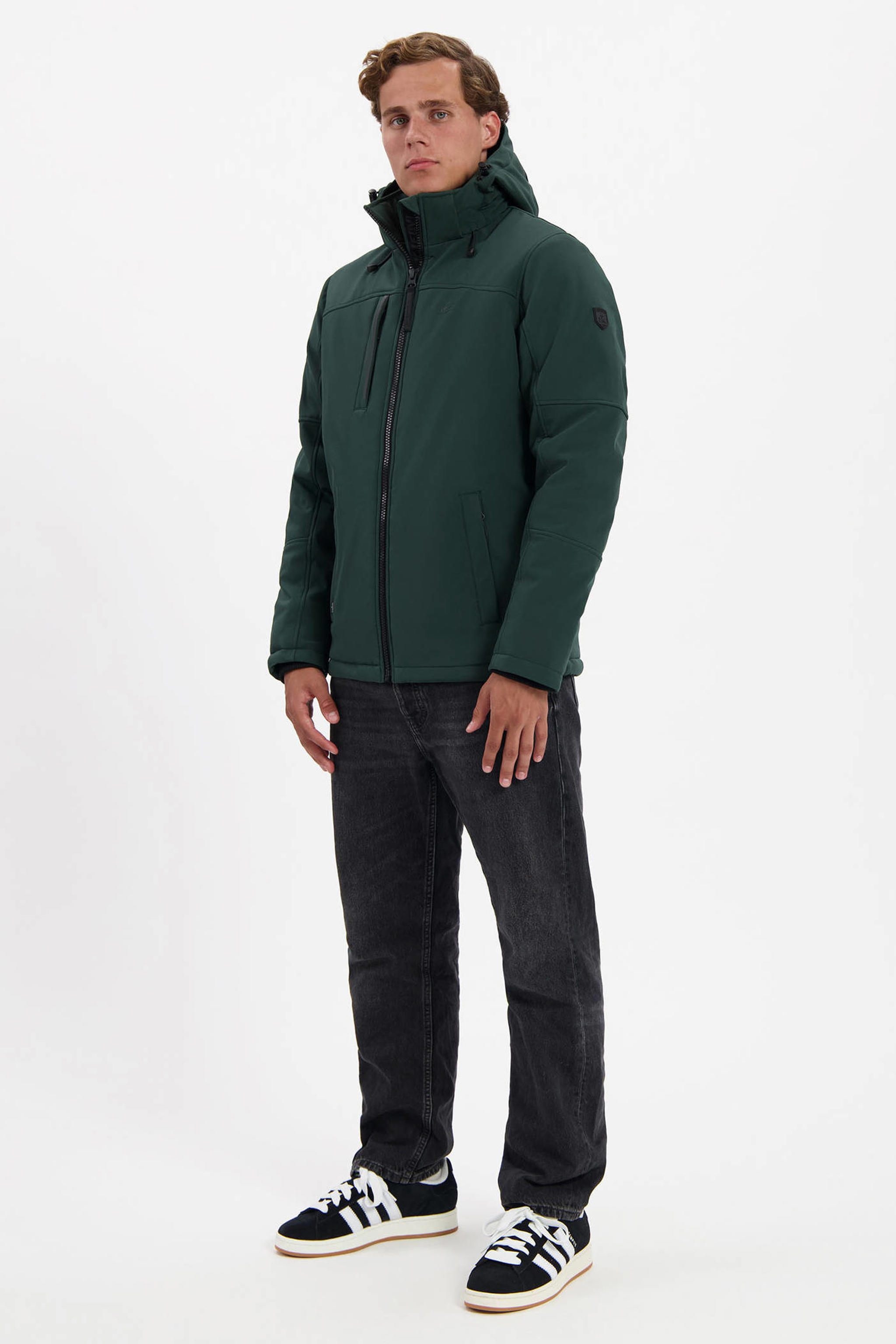 Kjelvik softshell jas Thom groen | wehkamp