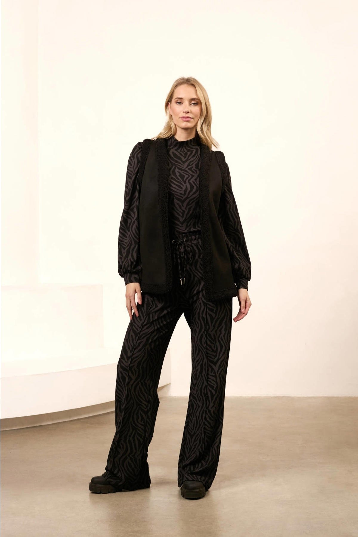 Lofty Manner teddy gilet zwart | wehkamp