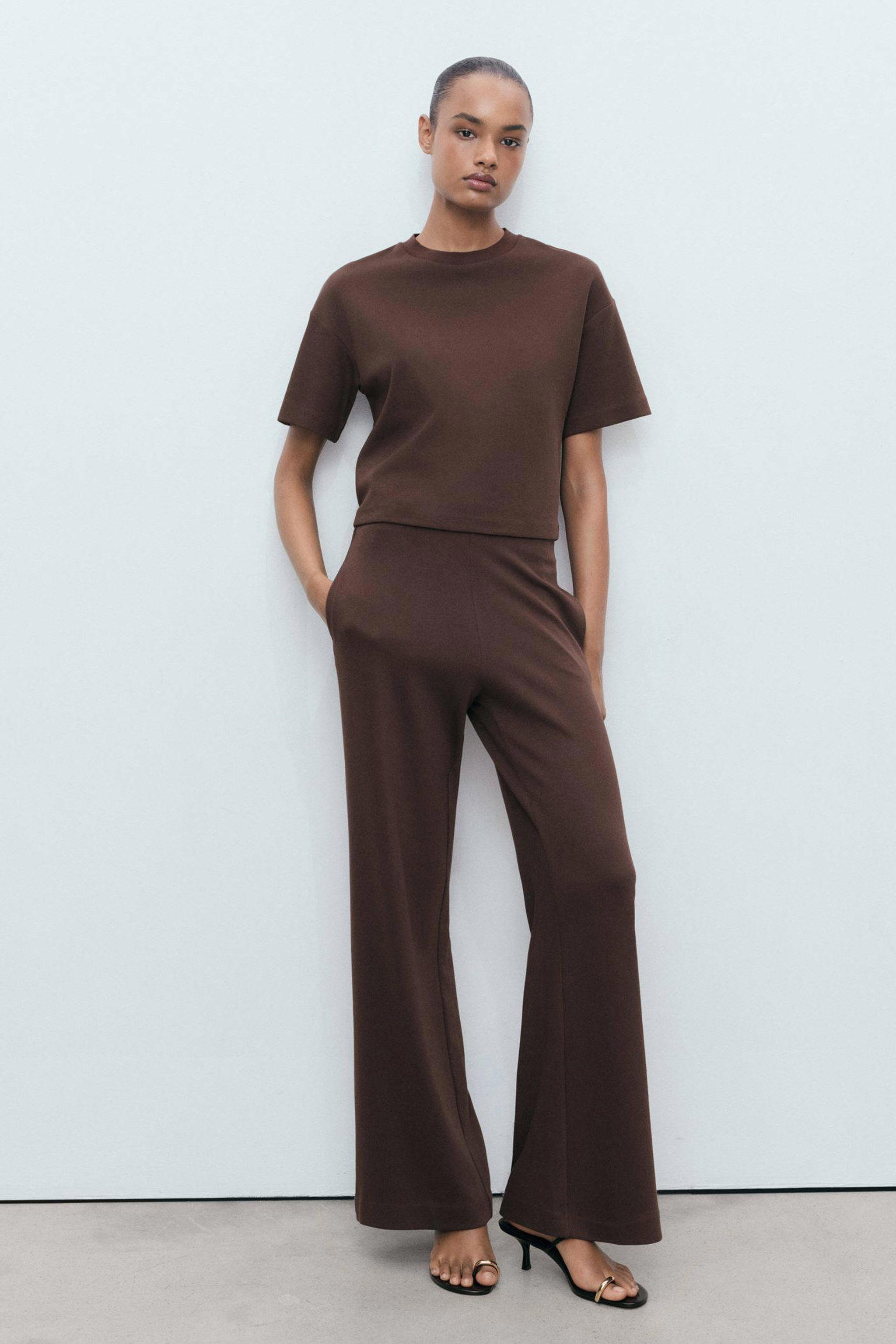 Mango wide leg regular waist broek donkerbruin | wehkamp