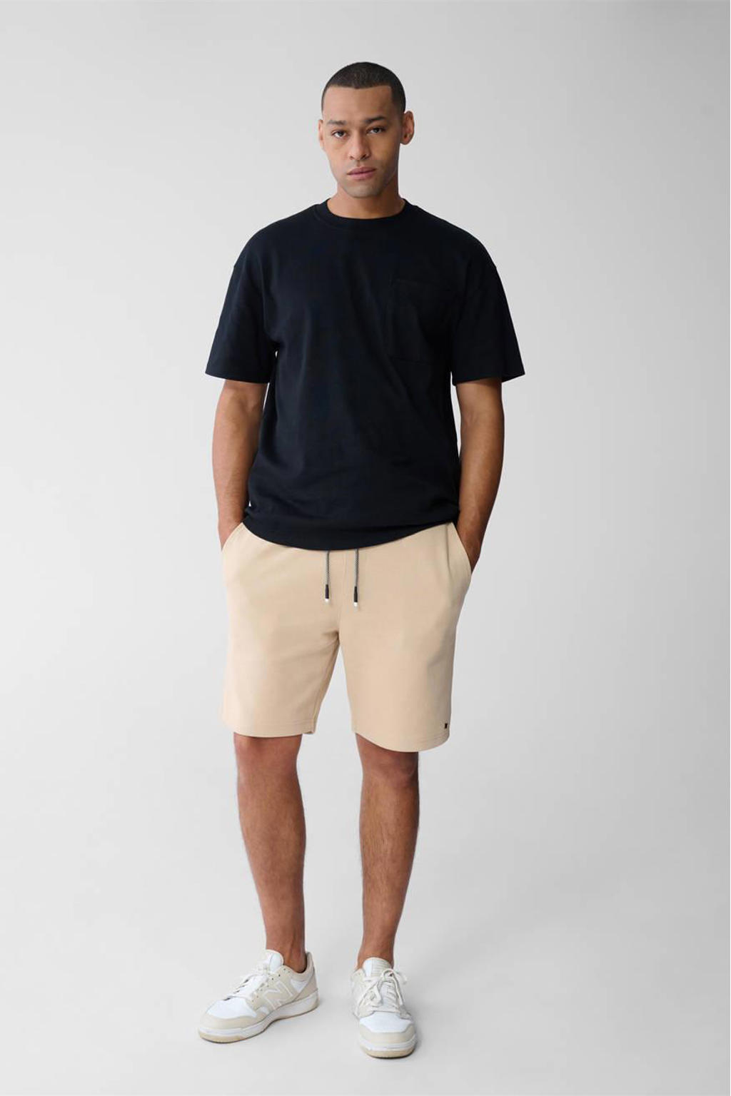Shoeby regular casual short beige | wehkamp