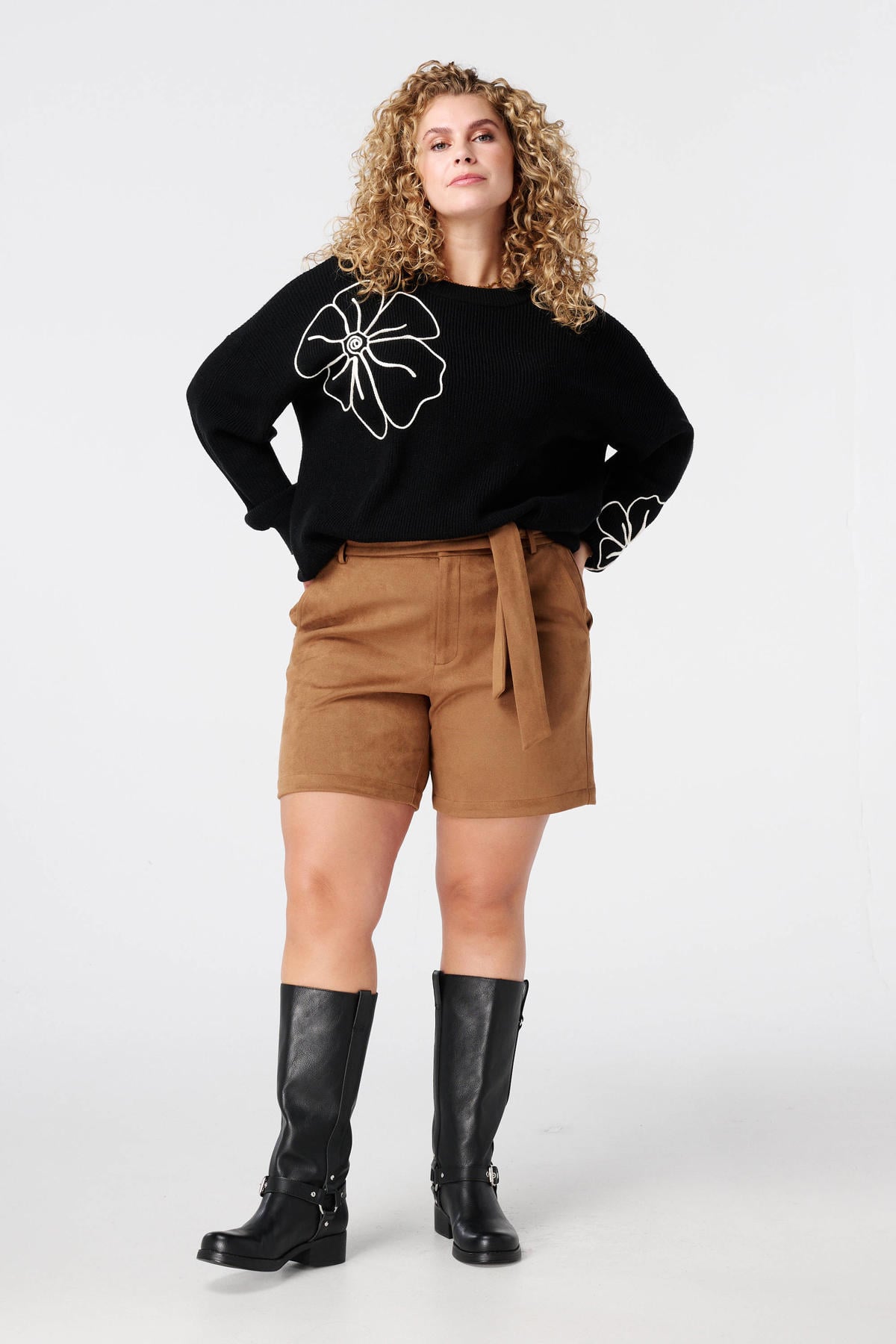 MS Mode suede straight high waist casual short camel | wehkamp