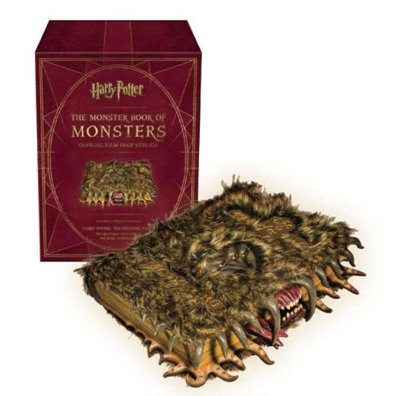 J.K. Rowling Harry Potter Monsterbook en 10 MP3-CD's | wehkamp